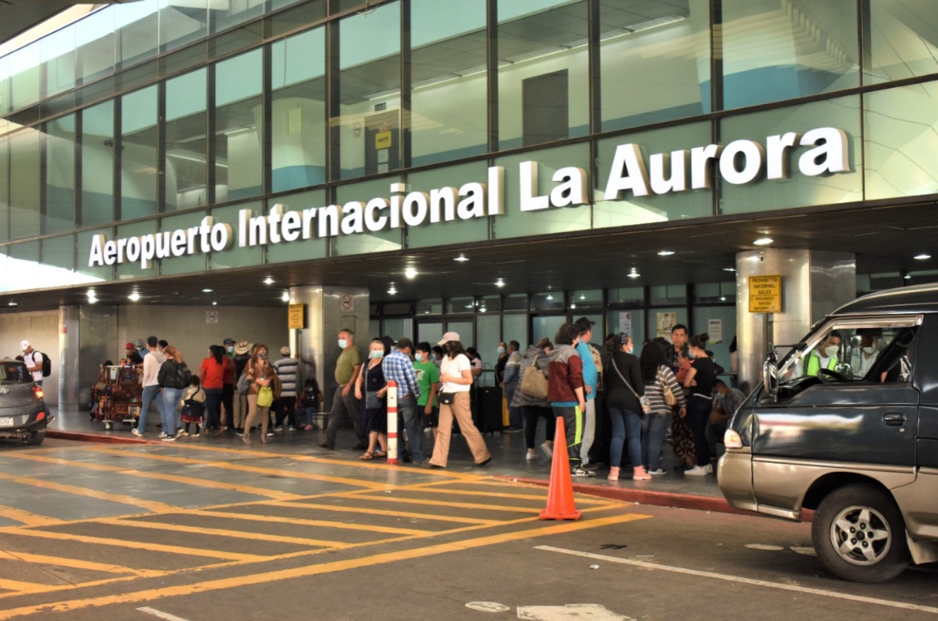 Autoridades confirman vuelos con normalidad en el Aeropuerto ...