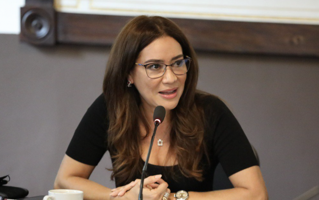 Evelyn Morataya presenta denuncia por agresiones de sindicalistas