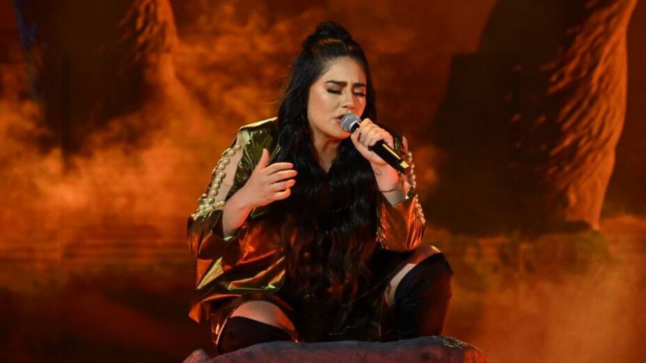 Flor Ramírez brilla con "Lucha de gigantes" en el séptimo concierto de ...