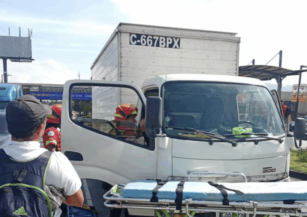 Ataque armado en Calzada Raúl Aguilar Batres deja a un hombre fallecido